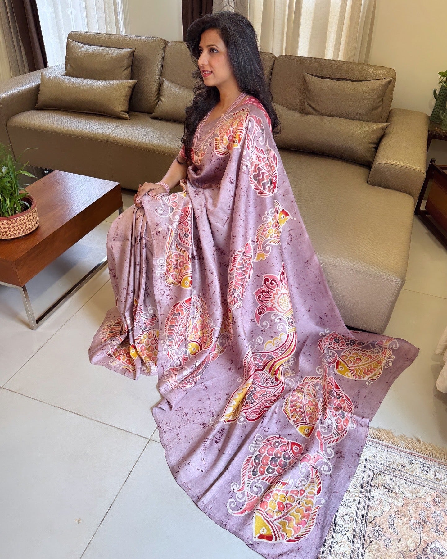 EE-X01363 Lilac Batik Fish Sari – sakhifashions