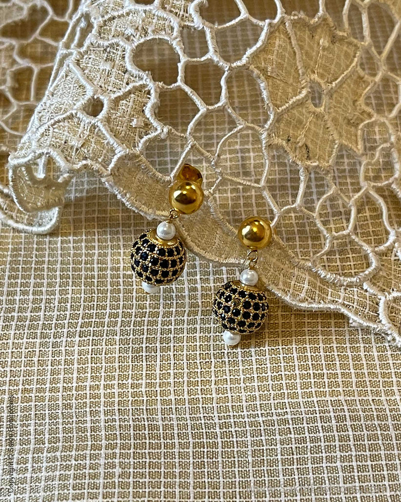 Gold & Red Pure Gold Jhumka | Sakhi Fashions – sakhifashions